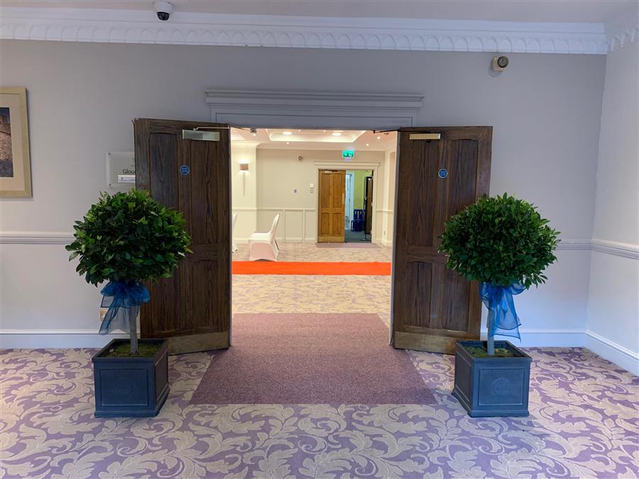 Weddings Flowers Berkshire - The Flower Shop Florist Reading